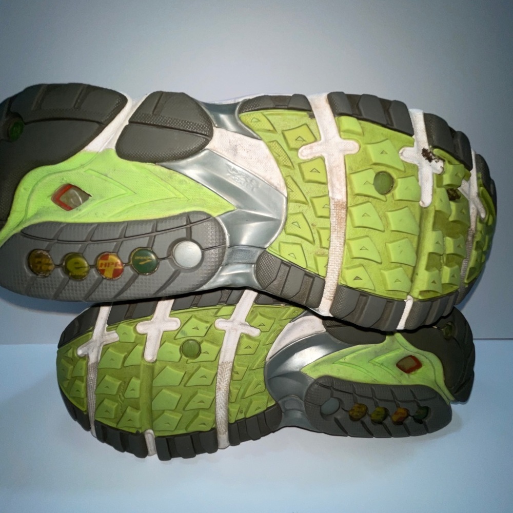 Brooks Ariel X-Static - Gem